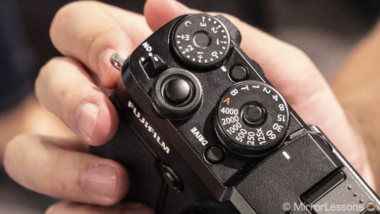 Fujifilm GFX 50R vs GFX 50S – The 10 Main Differences - Mirrorless ...