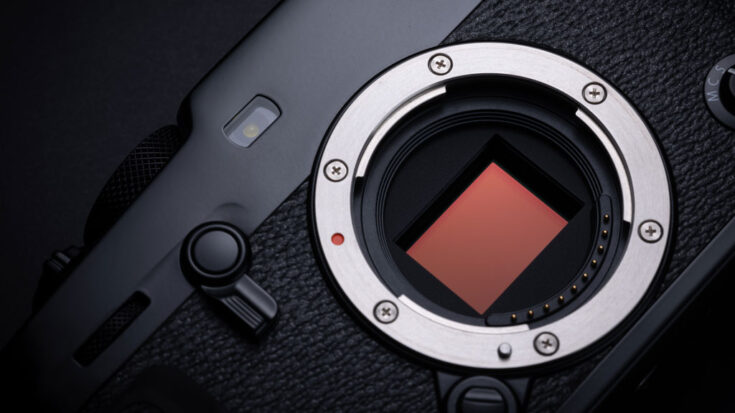 Fujifilm X100V vs X-Pro3 - The 10 Main Differences - Mirrorless Comparison