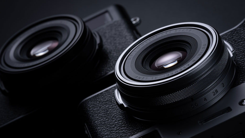 Fujifilm X100V vs X-Pro3 - The 10 Main Differences - Mirrorless Comparison