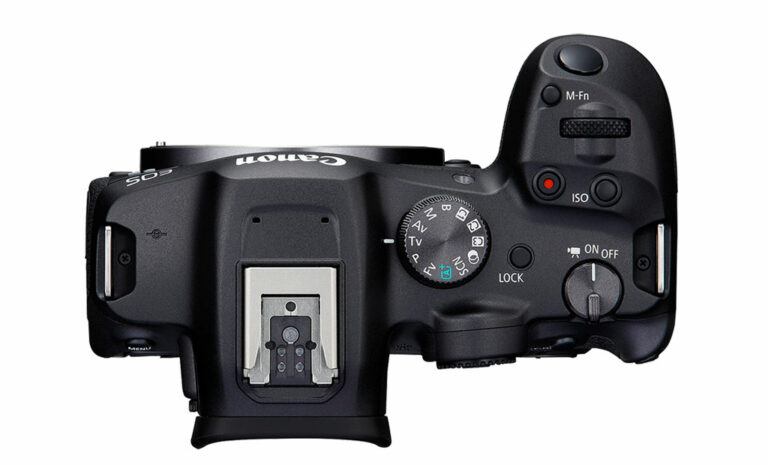 Canon EOS R6 vs R7 - The 10 Main Differences - Mirrorless Comparison