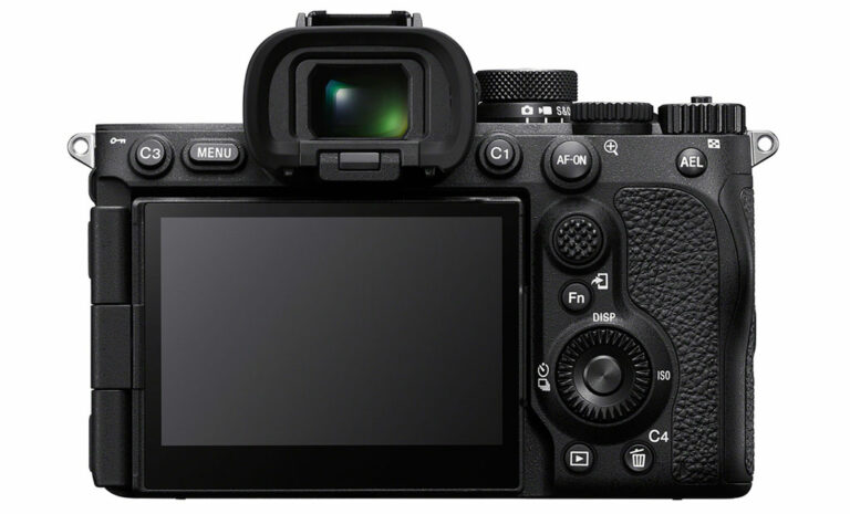Sony A7R IV vs A7R V - The 10 Main Differences - Mirrorless Comparison