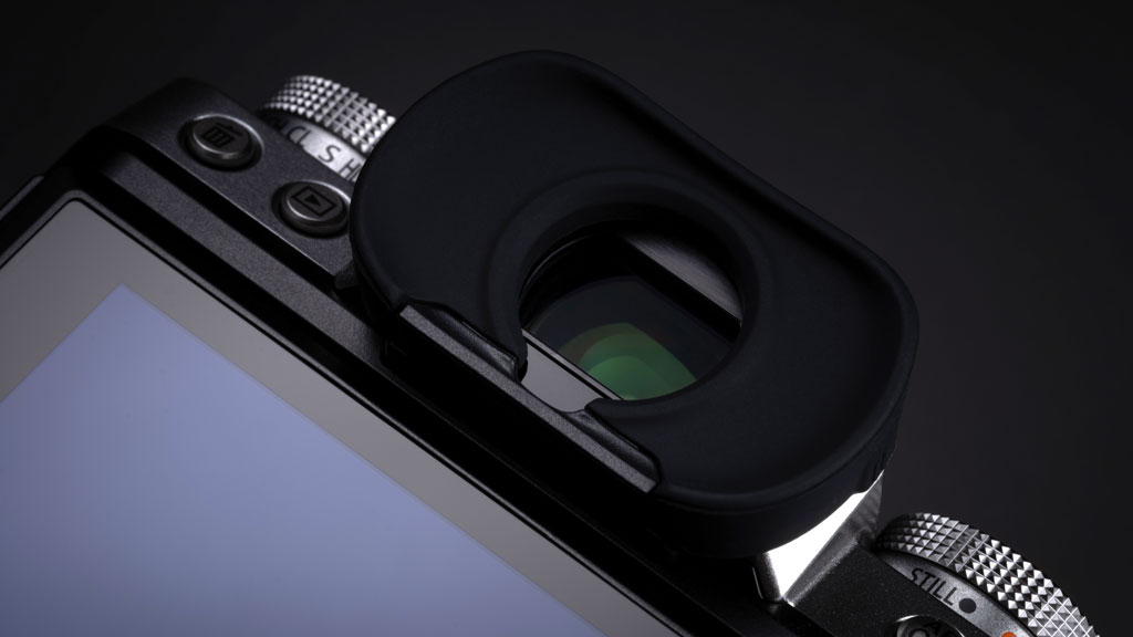 Fujifilm X-T4 vs X-T5 - The 10 Main Differences - Mirrorless Comparison