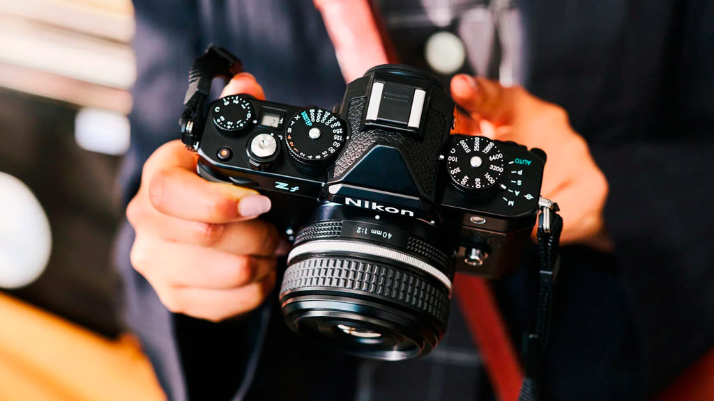 Nikon Zf vs Zfc - The 10 Main Differences - Mirrorless Comparison