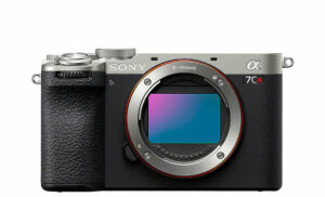 Sony A7CR vs A7 IV - The 10 Main Differences - Mirrorless Comparison